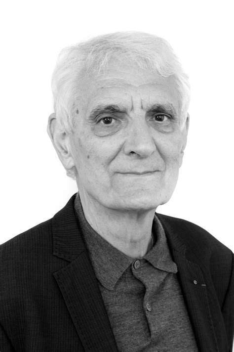 Claude Mennella Sydesl