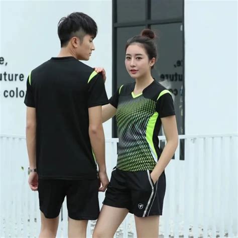 2 Pcs Korean Sportswear Womenmens Tennis Shirtsshorts Badminton