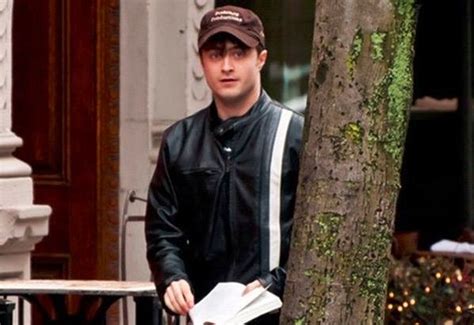 Daniel Radcliffe Tránh Paparazzi Thành Công Như Thế Nào Nextphim