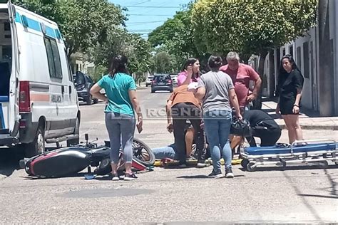 Motociclista debió ser trasladado al Hospital Centenario tras un choque Diarioelargentino