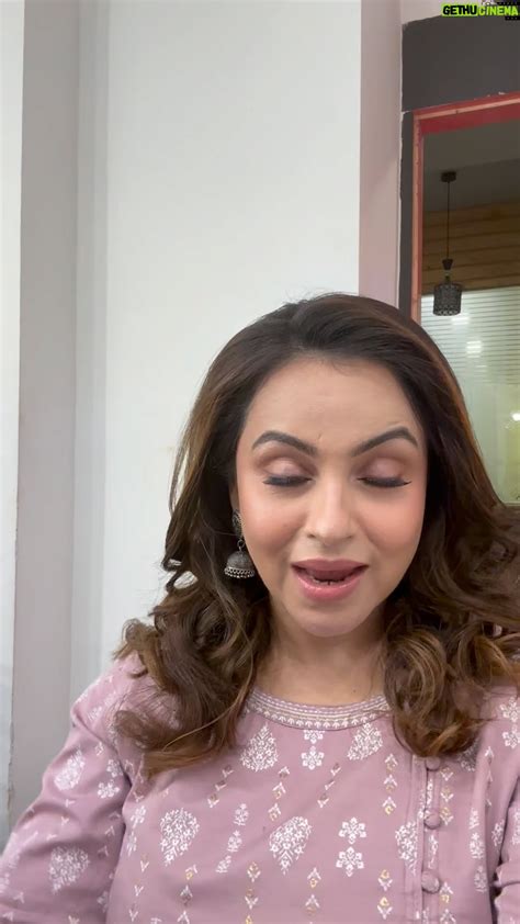 Actress Gurdeep Kohli HD Instagram Photos and Wallpapers May 2024 | Gethu Cinema