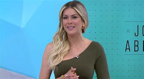 Renata Fan não pipoca e crava placar de Santos x Palmeiras