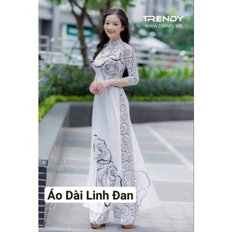 Ao Dai Models 3d Printed In Luxurious Soft Stretchy Japanese Silk