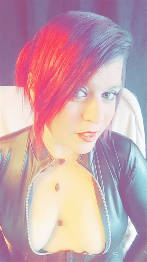 Smoking Encouragement Domme Pheonix Smokes Clips4sale