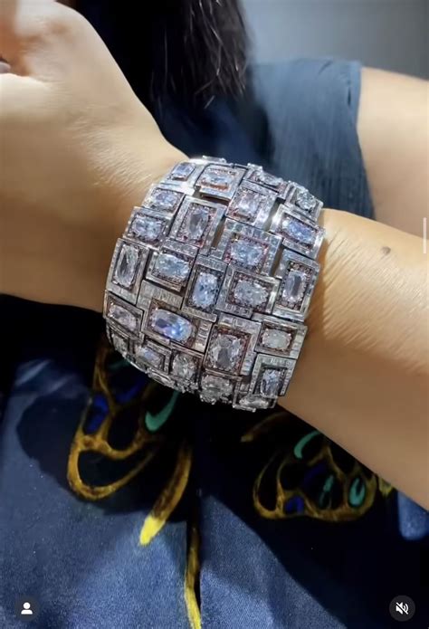 Pin By Prachi Shah On Bracelet Beautiful Jewelry Diamond Jewelry