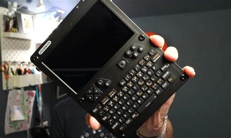 Trên tay Clockwork Pi uConsole không dành cho tất cả mọi người