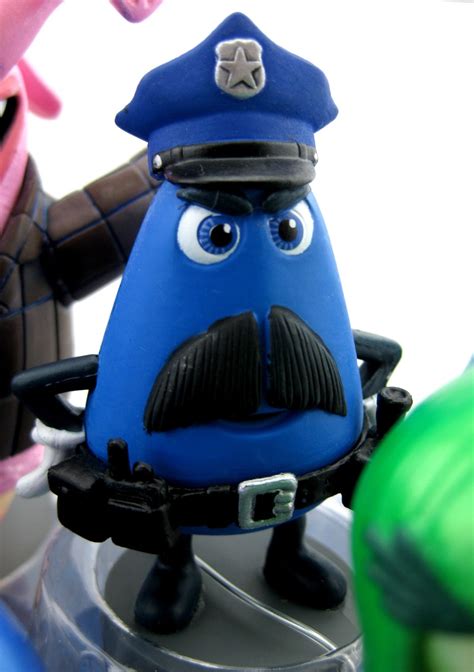 Dan The Pixar Fan Inside Out Deluxe Figurine Playset