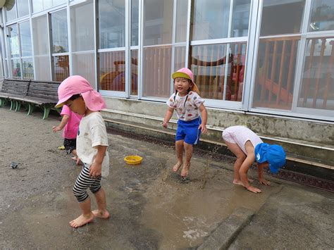 水遊び 15日 さざなみ保育園のブログ