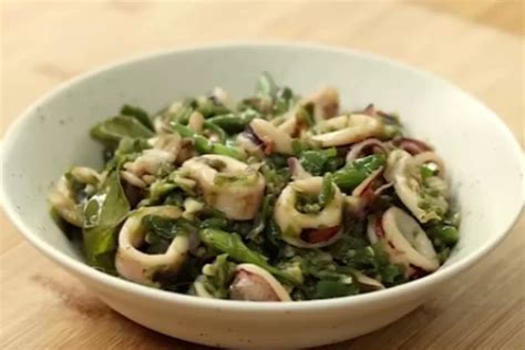 Resep Cumi Cabai Hijau Ala Chef Devina Hermawan Gak Alot Enak Dan