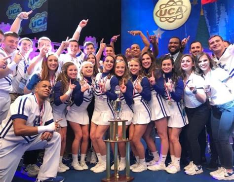 Kentucky Cheerleaders Win 23rd National Championship Catsillustrated
