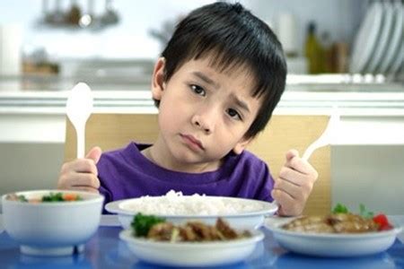 Suy dinh dưỡng và bảng phân độ chiều cao cân nặng ở trẻ em Yte123