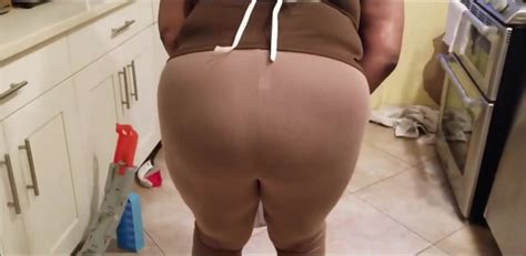 Farts Ebony Bbw Blasting Gas