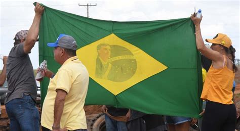 Intervenção Militar Ou De Estado Especialista Explica Implicações De
