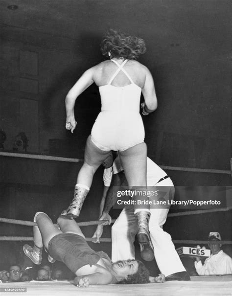 Pro Lady Wrestling 1954