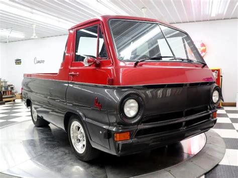 Dodge A100 Market Classic Com