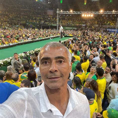 Vaias a Romário expõem briga pelo posto de candidato bolsonarista ao Senado no Rio entenda