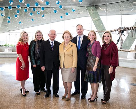 Donor Story Perot Foundation 25 Million T Ut Southwestern Medical Center
