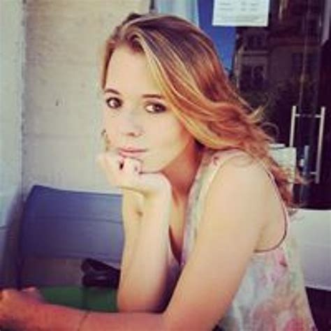 Stream Elisa Bourdet Music Listen To Songs Albums Playlists For