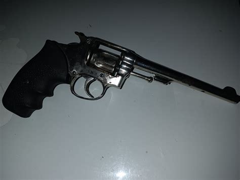 Bm Prende Mulher Por Posse Irregular De Arma De Fogo No Bairro Cohab