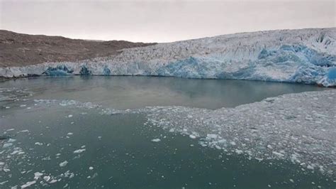 スイスで氷河とけ遺体発見、1986年から行方不明の登山者 ねぇ、マロン！