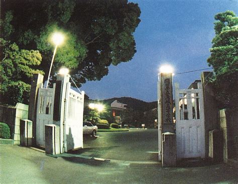 創立80周年記念写真で振り返る烏城高校1 岡山県立烏城高等学校