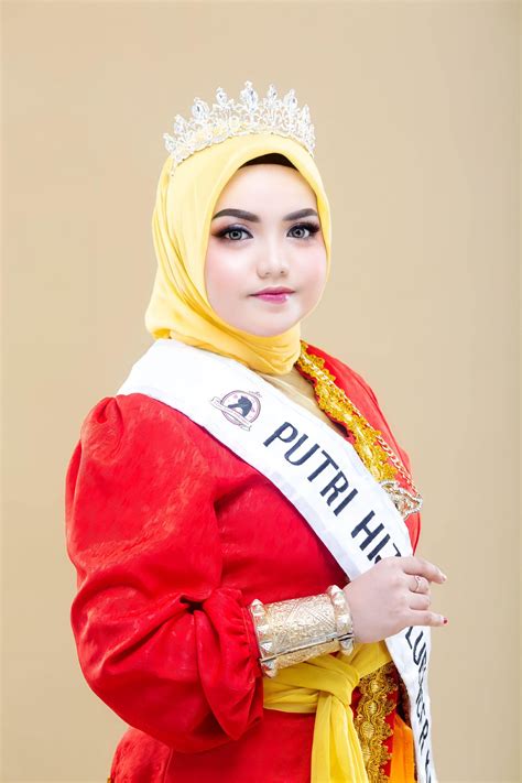 Cici Rahmadani Kalimantan Timur Putri Hijabfluencer Indonesia