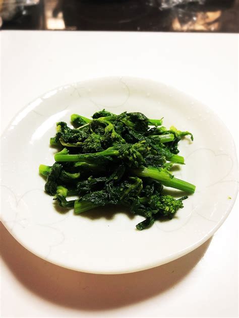塩とごま油だけ！菜の花の炒め物 By 春空 【クックパッド】 簡単おいしいみんなのレシピが355万品