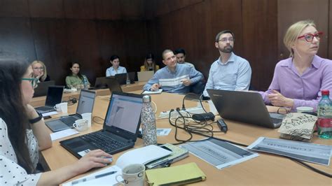 Одржана радионица о коришћењу веб корпуса ПДРС 1 0 Јавни дискурс у Републици Србији