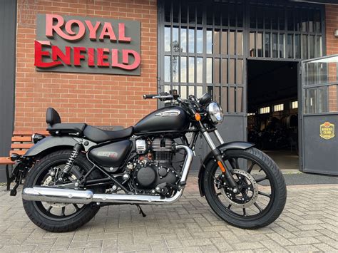 Royal Enfield Meteor 350 Stellar Black Royal Enfield Torino