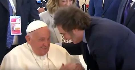 Javier Milei saludó al papa Francisco y a Joe Biden en el inicio de su agenda en el G7 Infobae