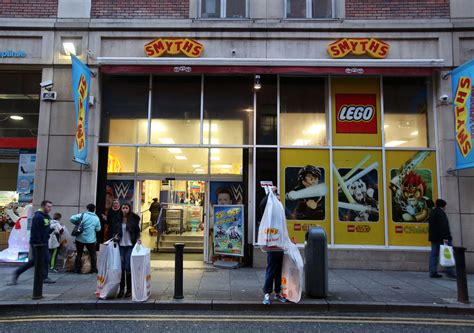 Toy Store Smyths Has Snapped Up Dozens Of Toys R Us Outlets For €80m Fora