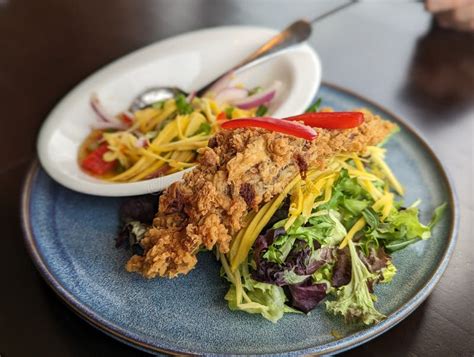 Soft Shell Crab Fried Crispy Stock Image Image Of Dish Curry 272725041