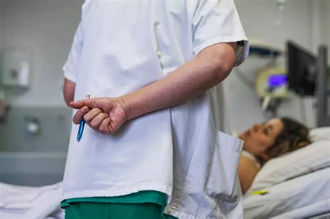 Les sages femmes finalement autorisées à pratiquer lIVG instrumentale