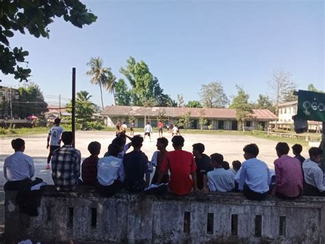 ဖြူးမြို့နယ်၌ ကျောင်းသား ကျောင်းသူများအား အားကစားပြိုင်ပွဲများ ပြုလုပ