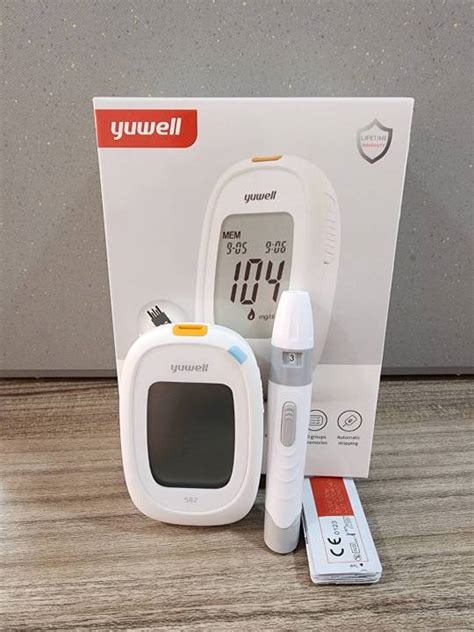 เครื่องวัดระดับน้ำตาลในเลือด รุ่น 582 ยี่ห้อ Yuwell Th