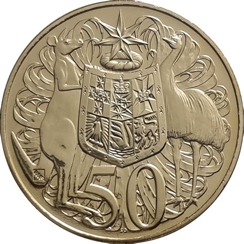 Exemplaires De 50 Cents Elizabeth Ii 4th Portrait 50th Anniversary