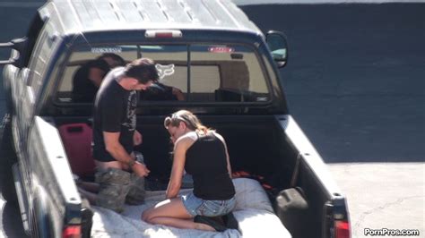 Extreme Sex Pics Quiet Parking Lot Bang