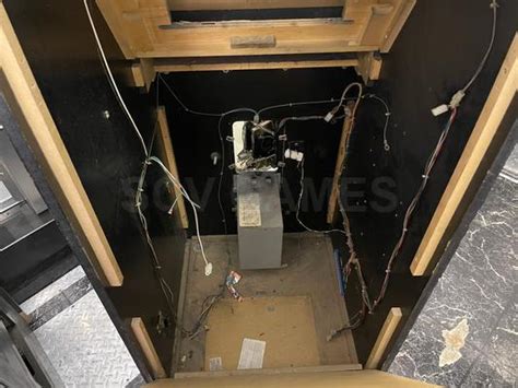 Dynamo Hs 1 Upright Arcade Empty Cabinet Coin Op Stuff