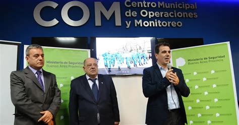 Cristian Ritondo visitó a intendentes y prometió seguir equipando a la