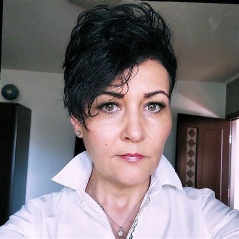 Luminita Mirela Stoian Corporate Banking Sales Support Unicredit Bank Romania Linkedin