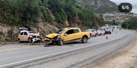 Chapada Dois Homens Ficam Feridos Em Acidente Frontal Entre Carros Na