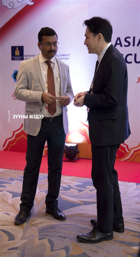 Шуудан холбооны удирдах зөвлөлийн хурал эхэллээ