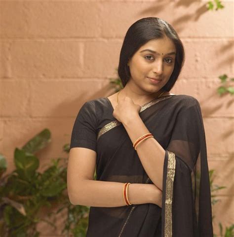 Malayalam Actress Padmapriya In Saree Photos Latest Movie Posters