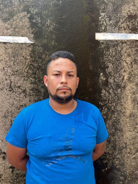 Polícia Prende Homem Acusado De Atirar Em Ex Mulher E Esfaqueá La Em