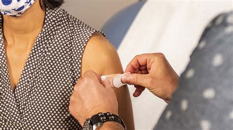 Cómo Son Los Ensayos De La Vacuna Contra El Vih Que Podría Evitar Un