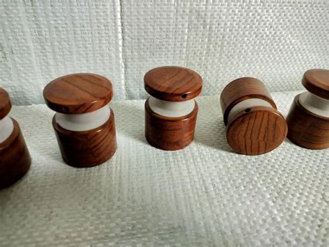 Stainless Steel Glass Point Fitting At ₹ 200 Piece In Rajkot Id