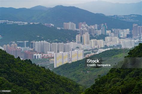 홍콩 다운타운 중화민국의 조감도 아시아의 스마트 시티에 있는 금융 지구 및 비즈니스 센터 일몰에 고층 건물과 고층 건물 0명에