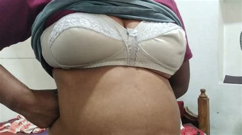 Naughty Girl Naked In The Bed Room