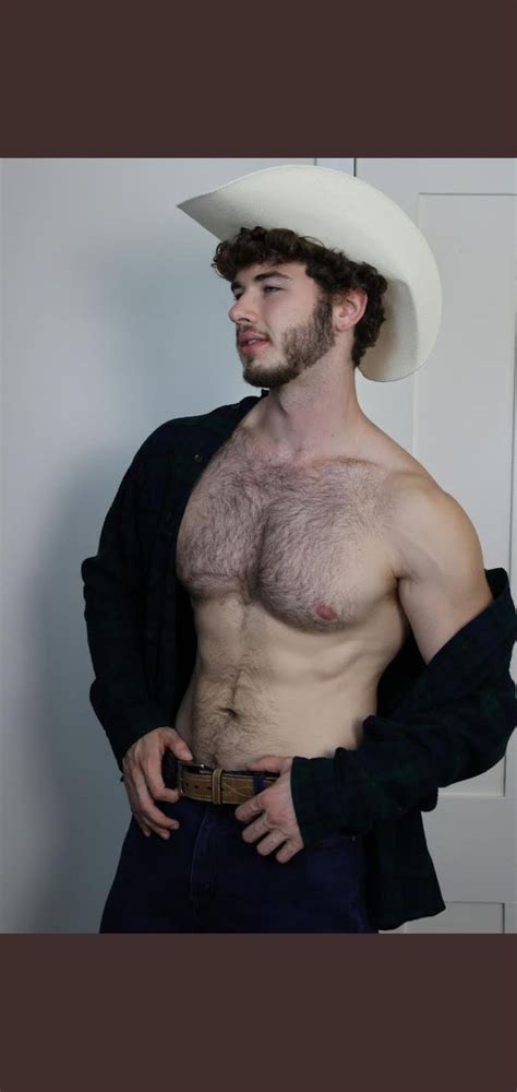 Pin By Insidethecloser On Body Guy Statue Guys Greek Statue