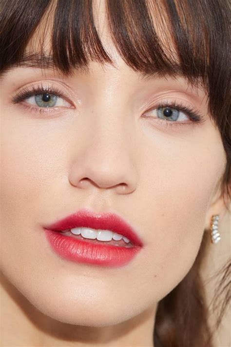 The History Of Makeup 7 Fun Facts To Know
